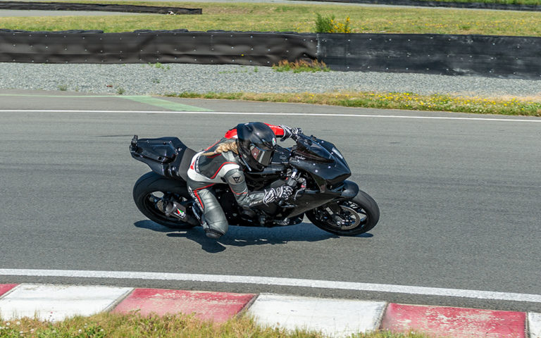 How to Get Into Motorcycle Racing: A Step-by-Step Guide - Damon Motorcycles