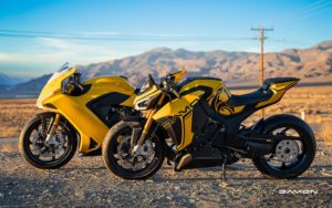Damon HyperSport vs HyperFighter - Damon Motorcycles